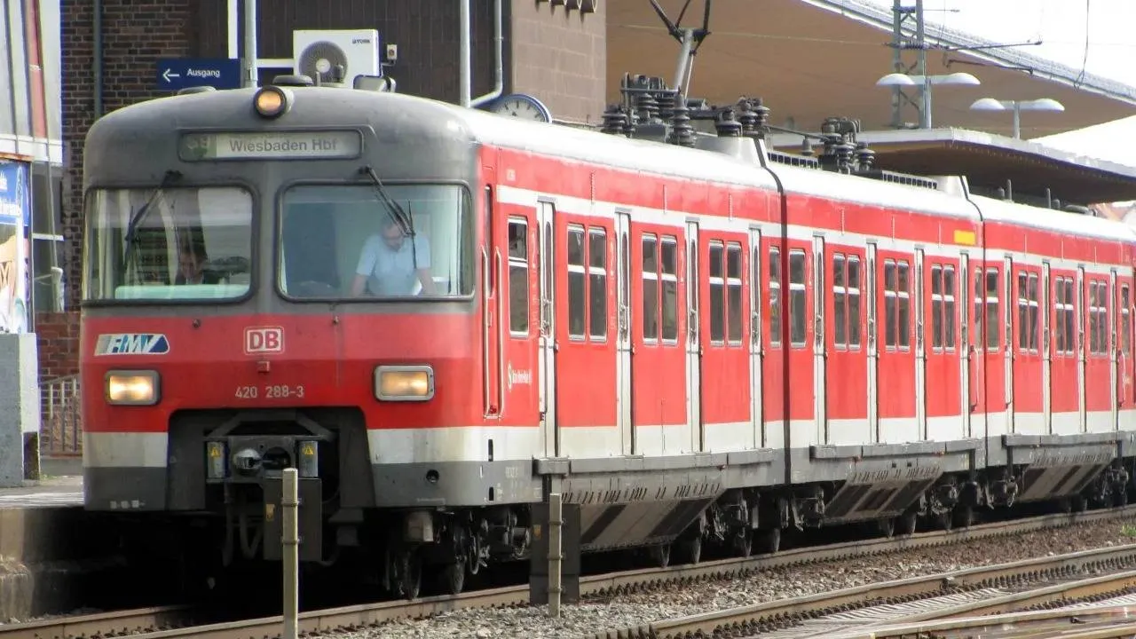 PKP Intercity odkupiło od Niemców 50 używanych wagonów. „Repolonizacja ...